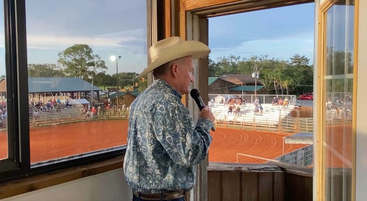 Rodeo Ray is show all by himself